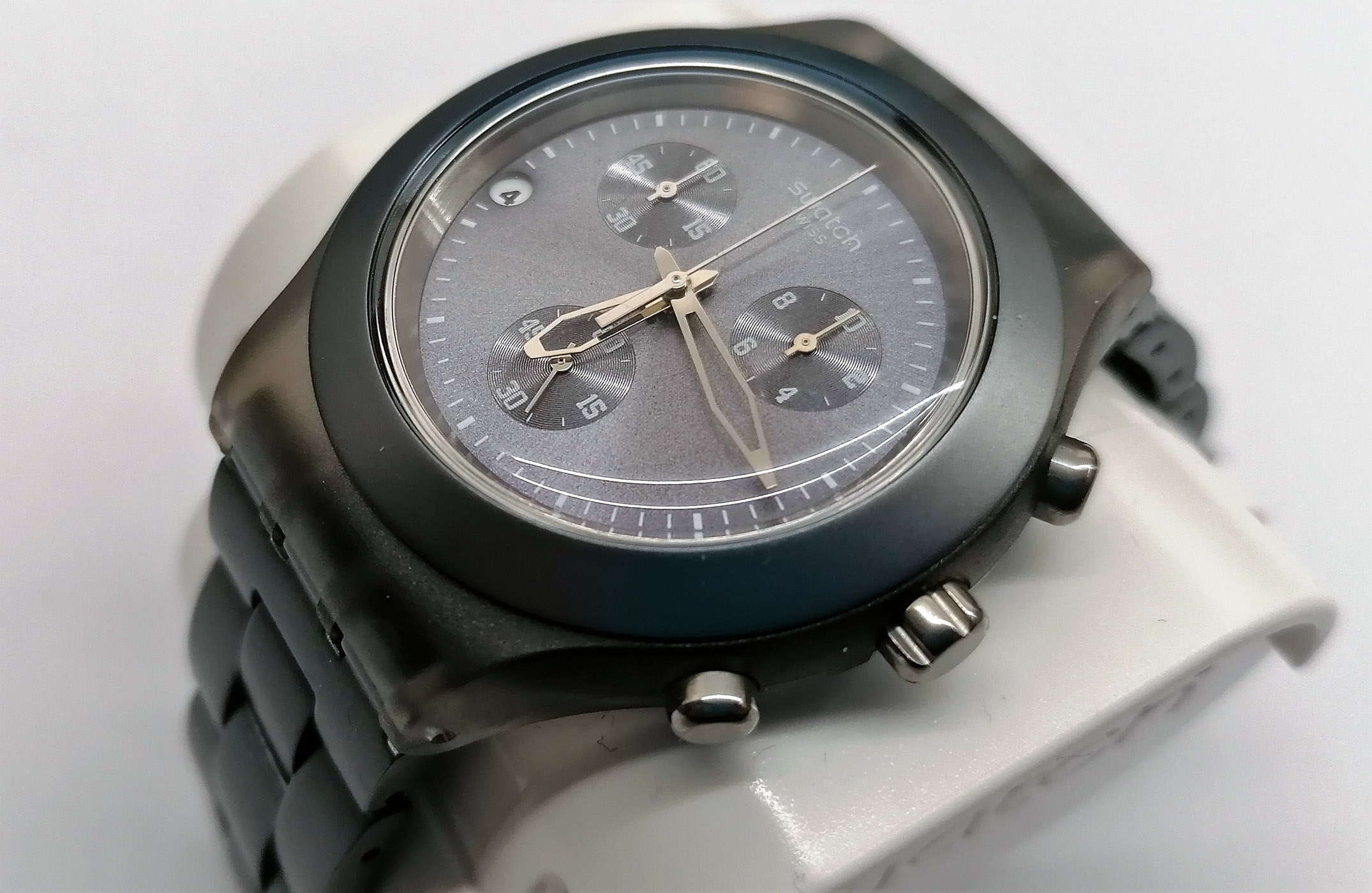 TICKINGFREE :: CATEGORIA :: IRONY PRODOTTO :: Swatch Irony Diaphane Chrono 2011- SVCM4007AG ...