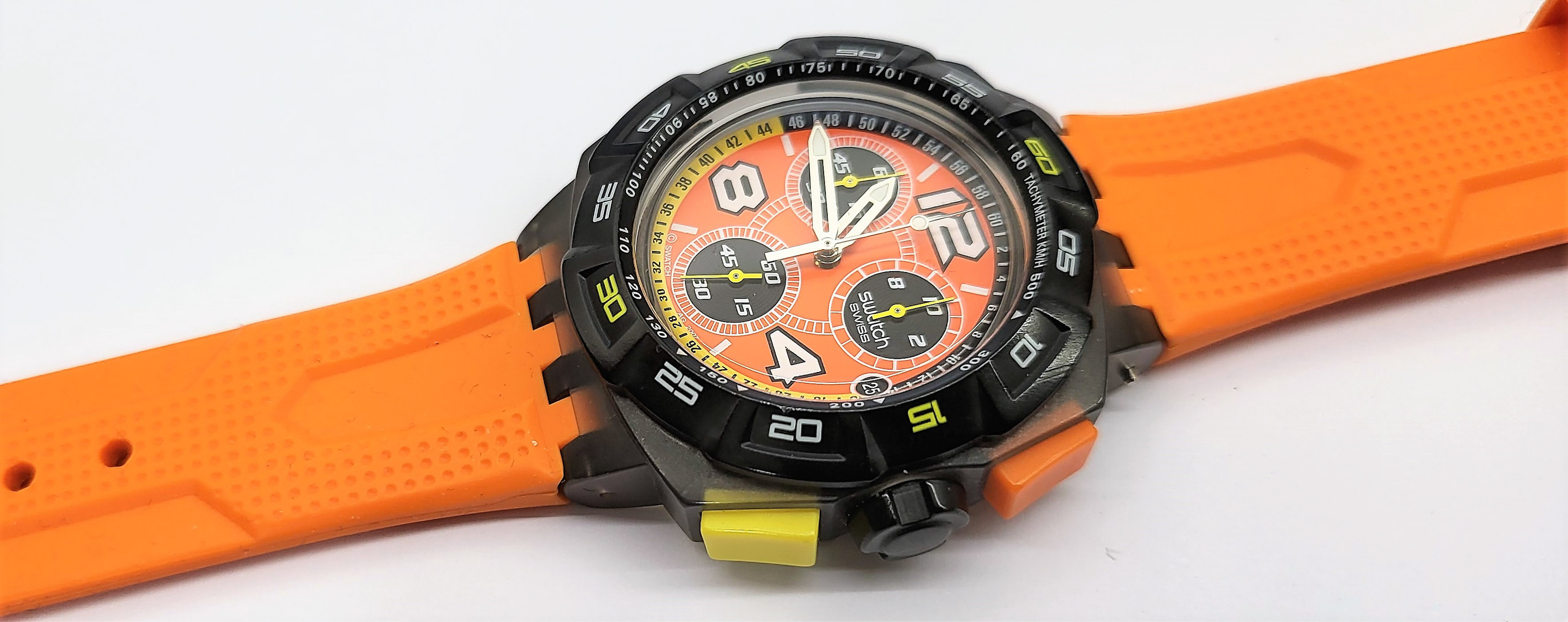 TICKINGFREE :: CATEGORIA :: CHRONO PRODOTTO :: Swatch new Chrono 2008 - SUIM400 - Sun Down - NUOVO